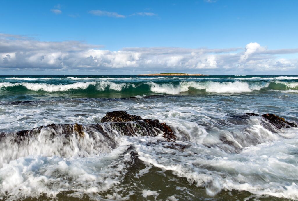 Can You Walk On Filey Beach At High Tide?